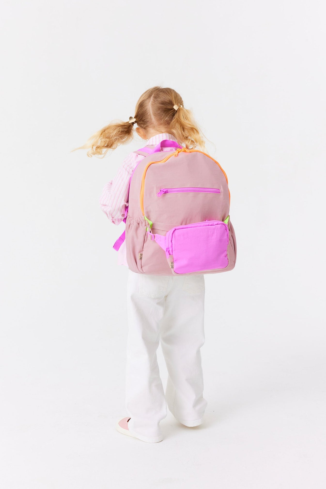 BÉIS 'The Kids Backpack' in Atlas Pink - Best Travel Backpack For Kids ...