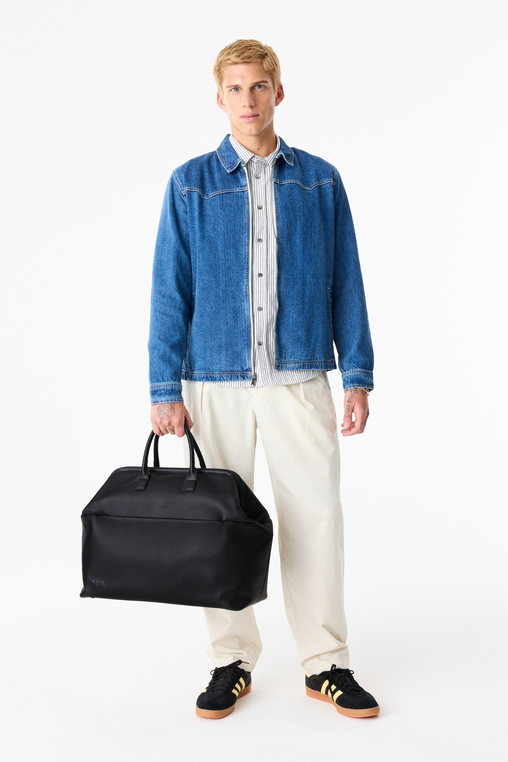 BÉIS 'The Wicked Weekender' in Black - Black Weekender Bag & Overnight ...