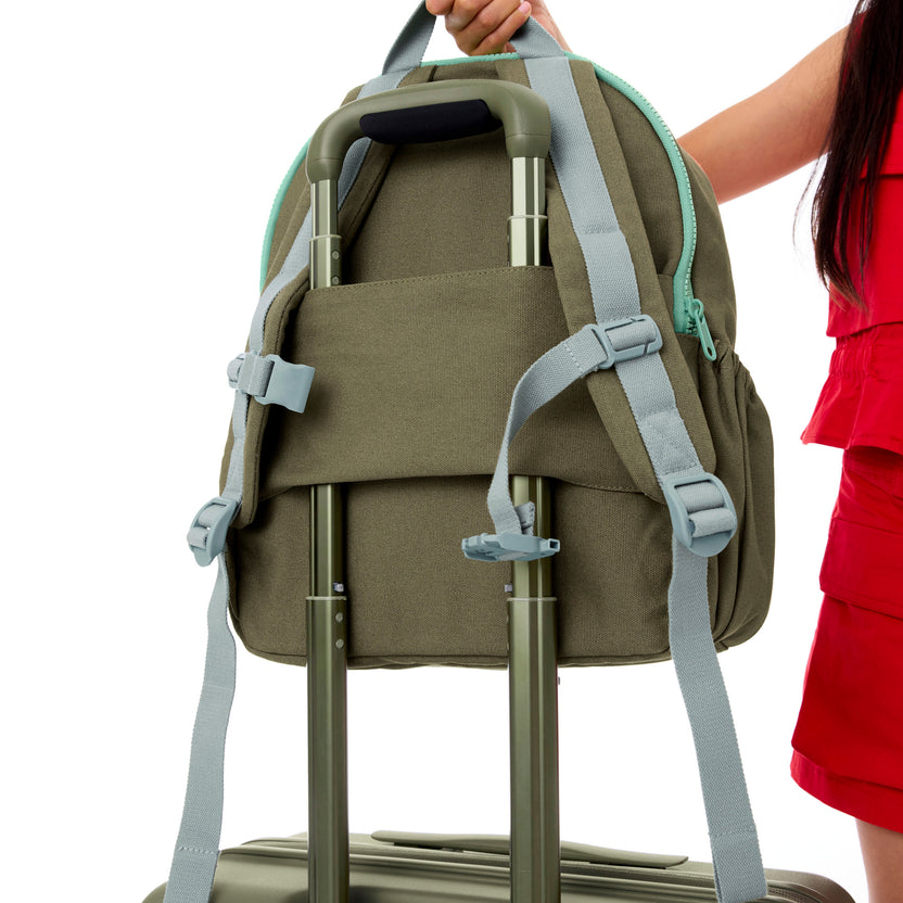 BÉIS 'The Kids Backpack' in Olive - Olive Green Kids Backpack for ...