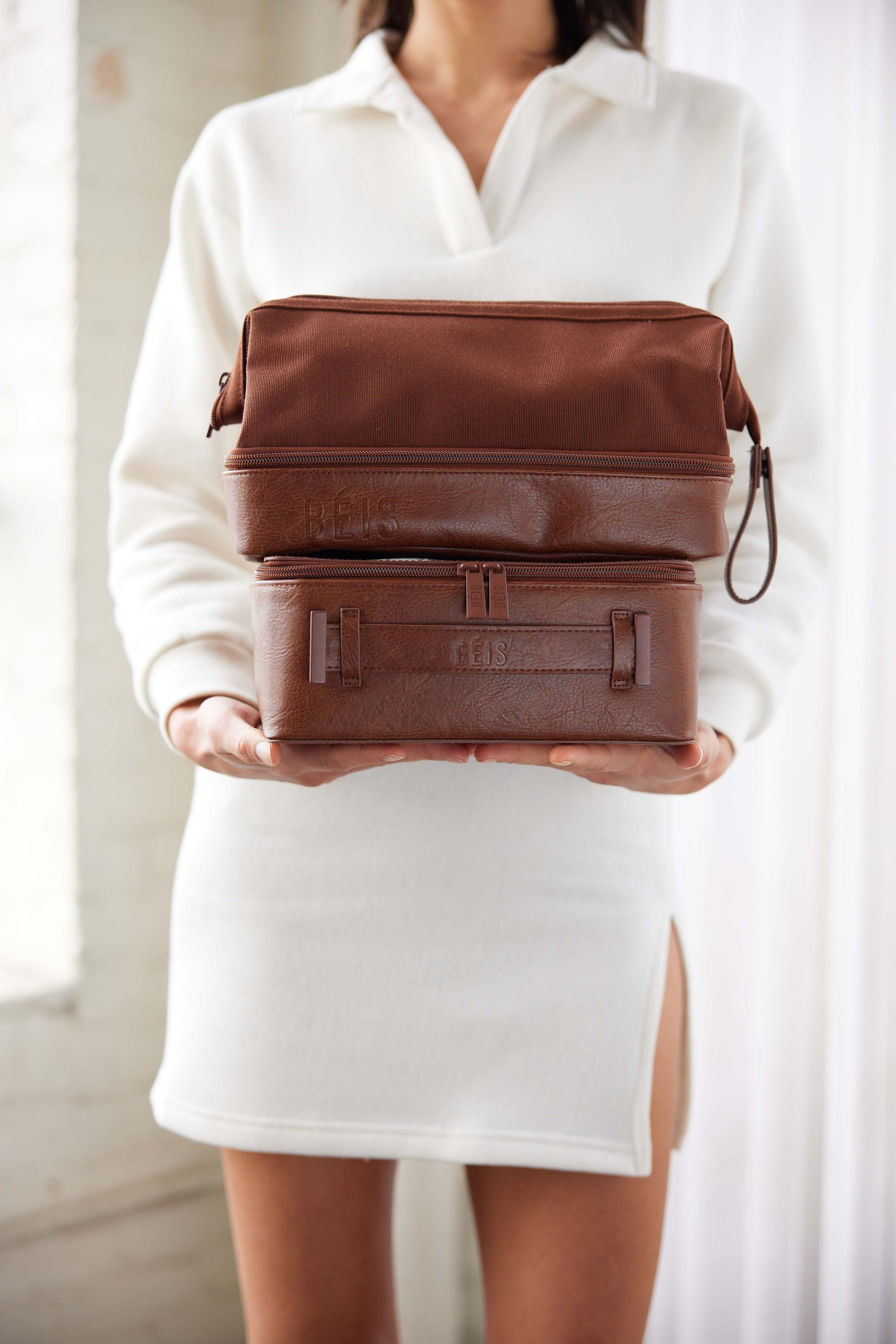 BÉIS 'The Dopp Kit' In Maple - Brown Travel Toiletry Bag & Toiletry Kit ...