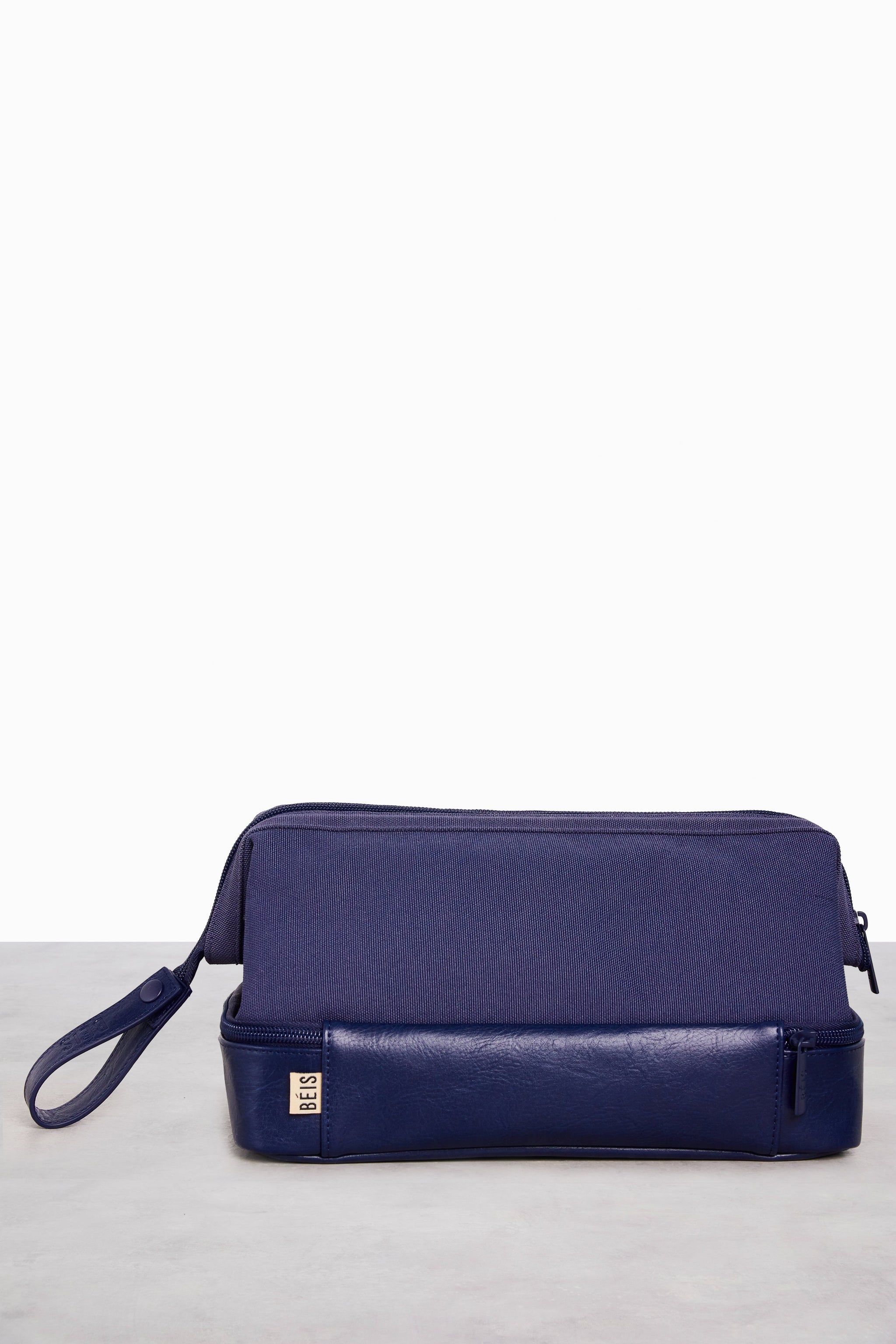 BÉIS 'The Dopp Kit' In Navy - Blue Travel Toiletry Bag & Toiletry Kit ...