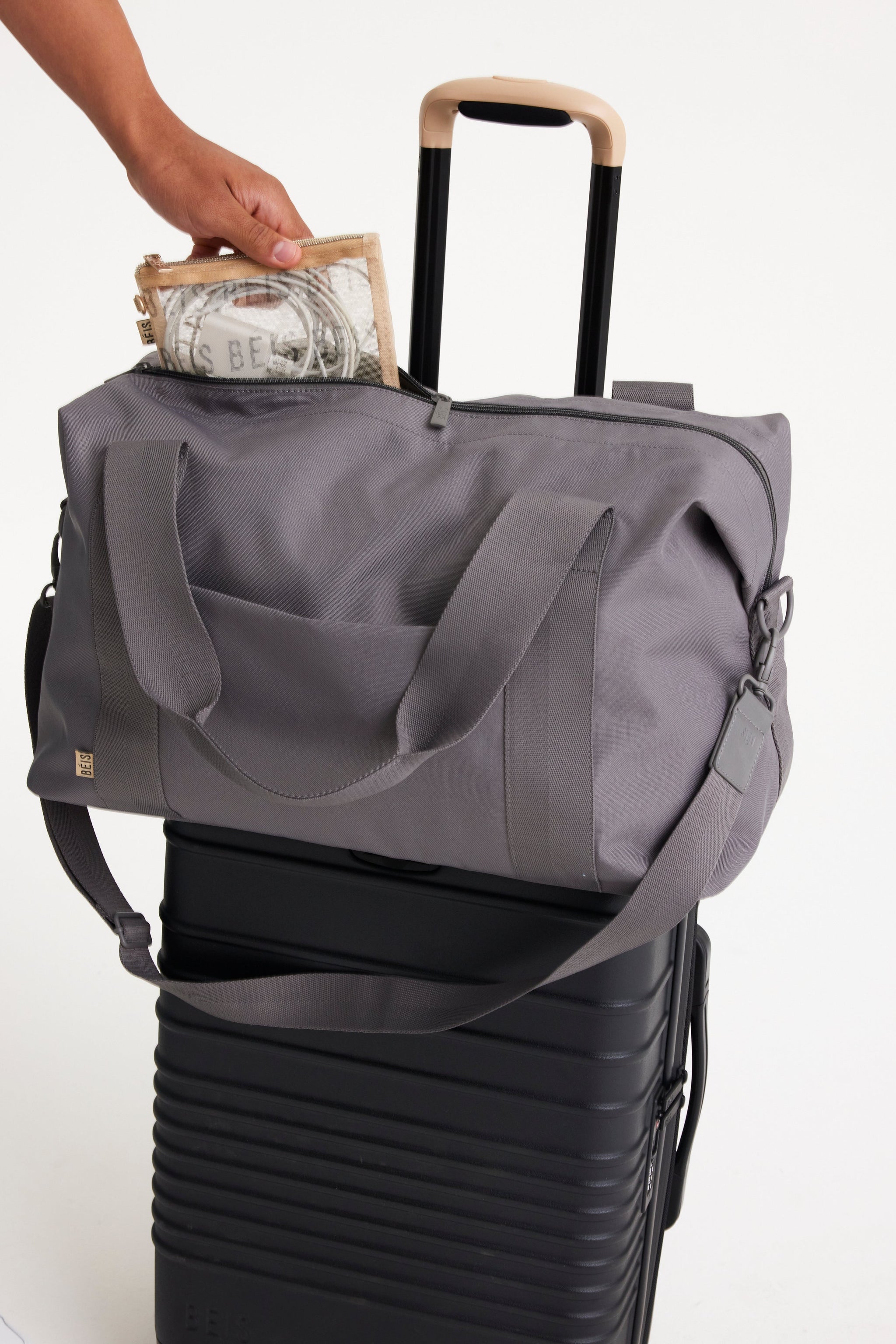 BÉIS 'The BÉISics Duffle' in Grey - Large Travel Duffle Bag in Grey ...