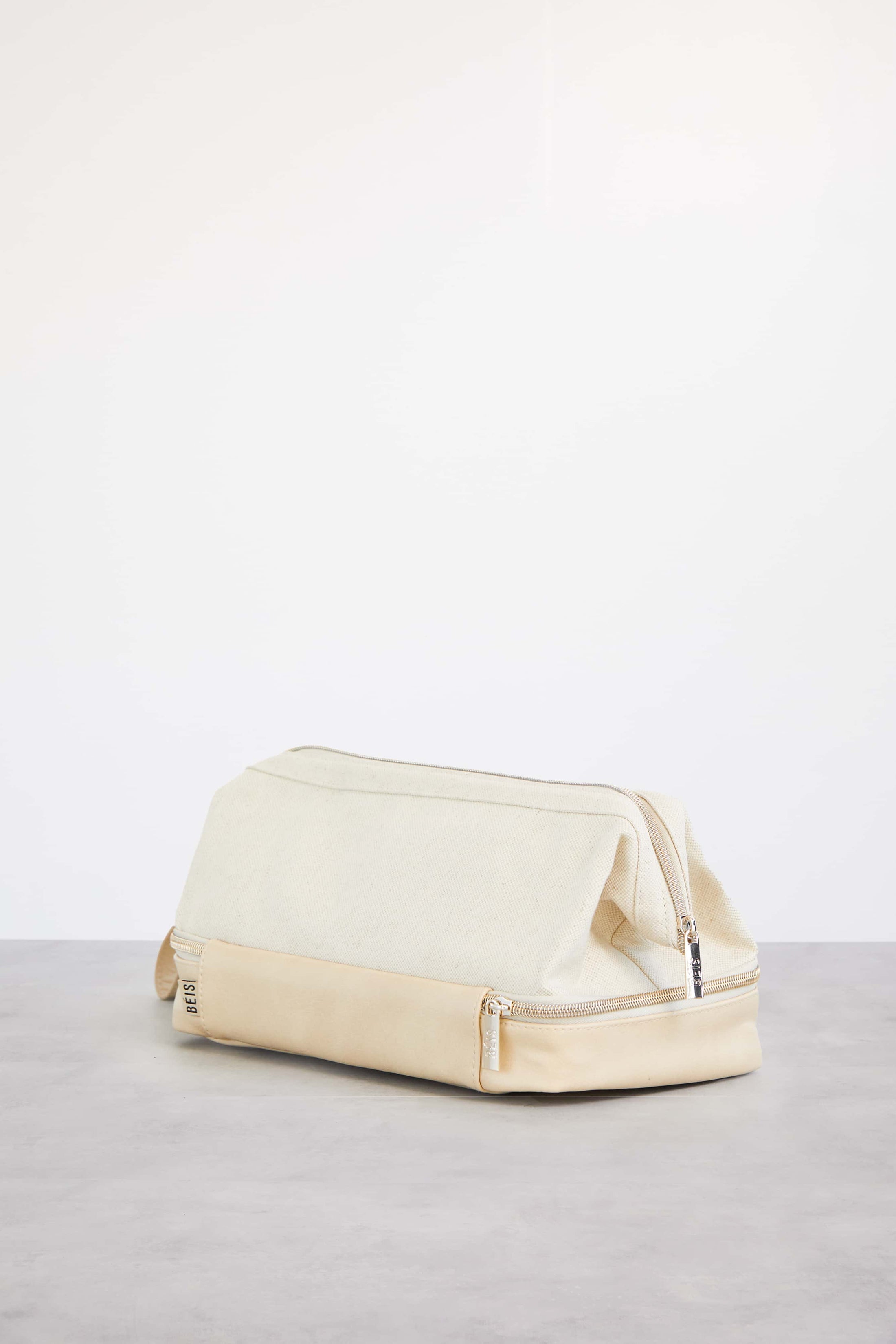 Beis Travel in Beige | The Dopp Kit
