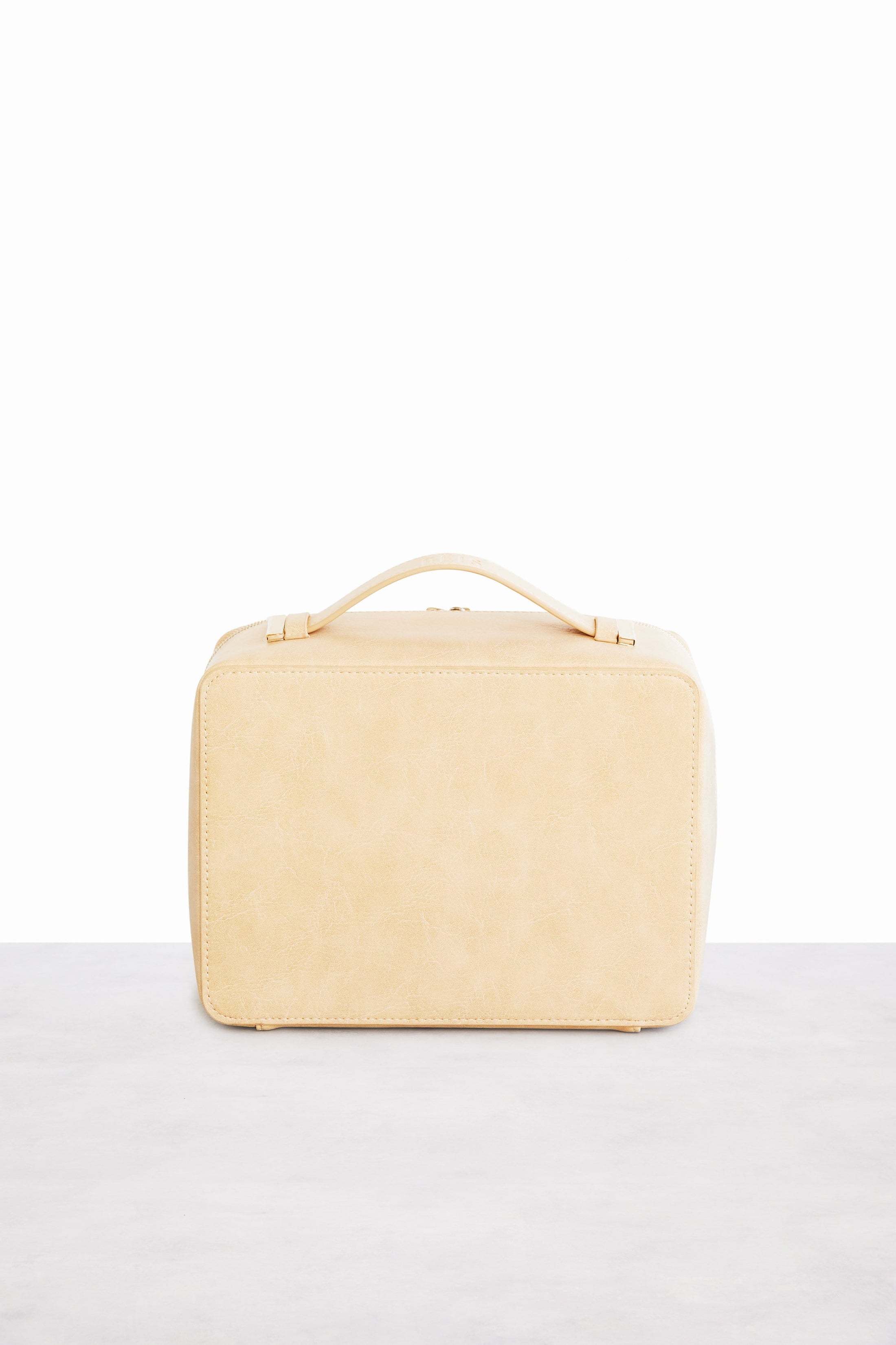 BÉIS 'The Cosmetic Case' in Beige - Beige Cosmetic Case & Makeup Travel ...
