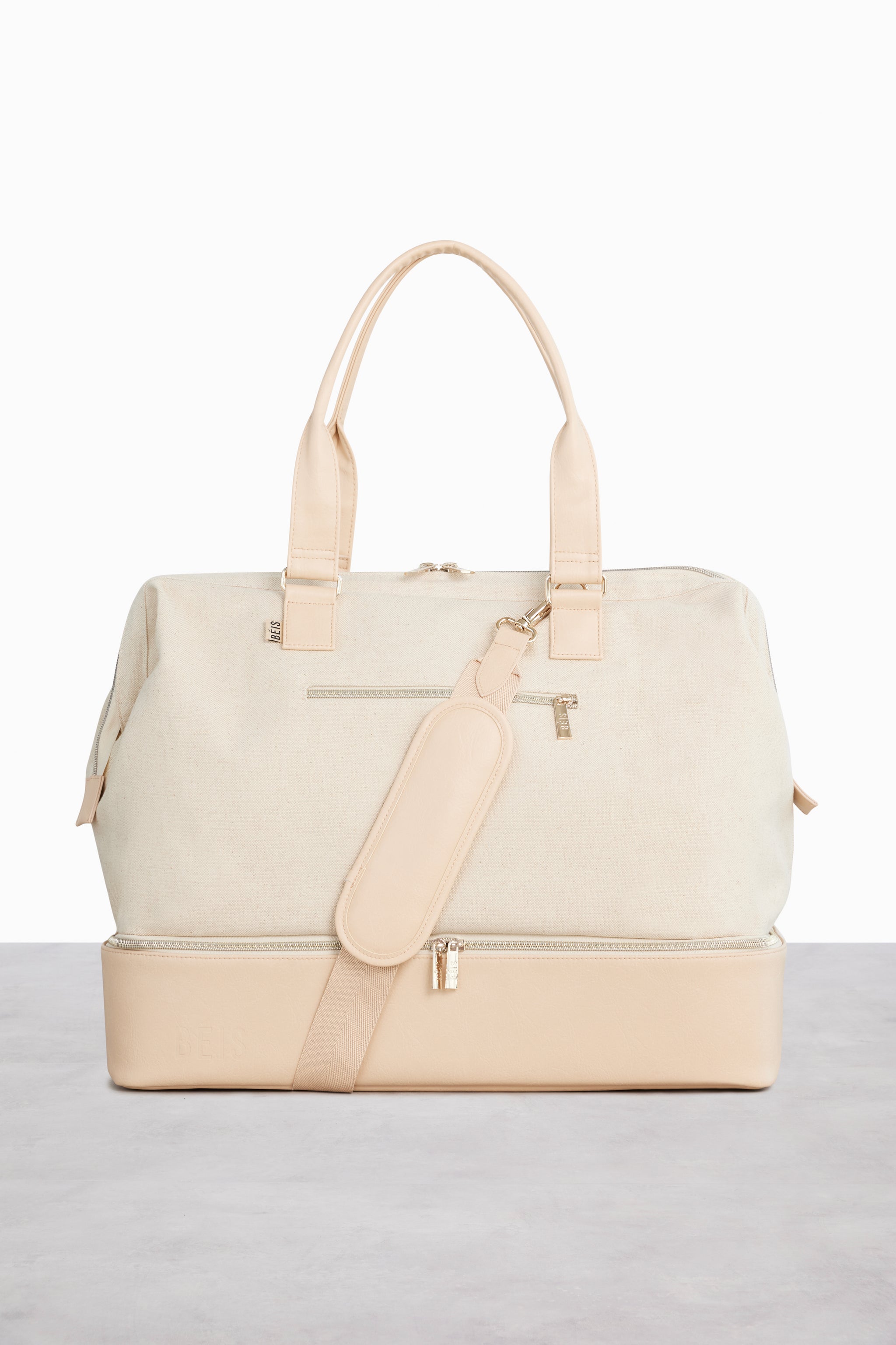 BÉIS 'The Weekender' in Beige - Beige Travel Weekend Bag & Overnight ...