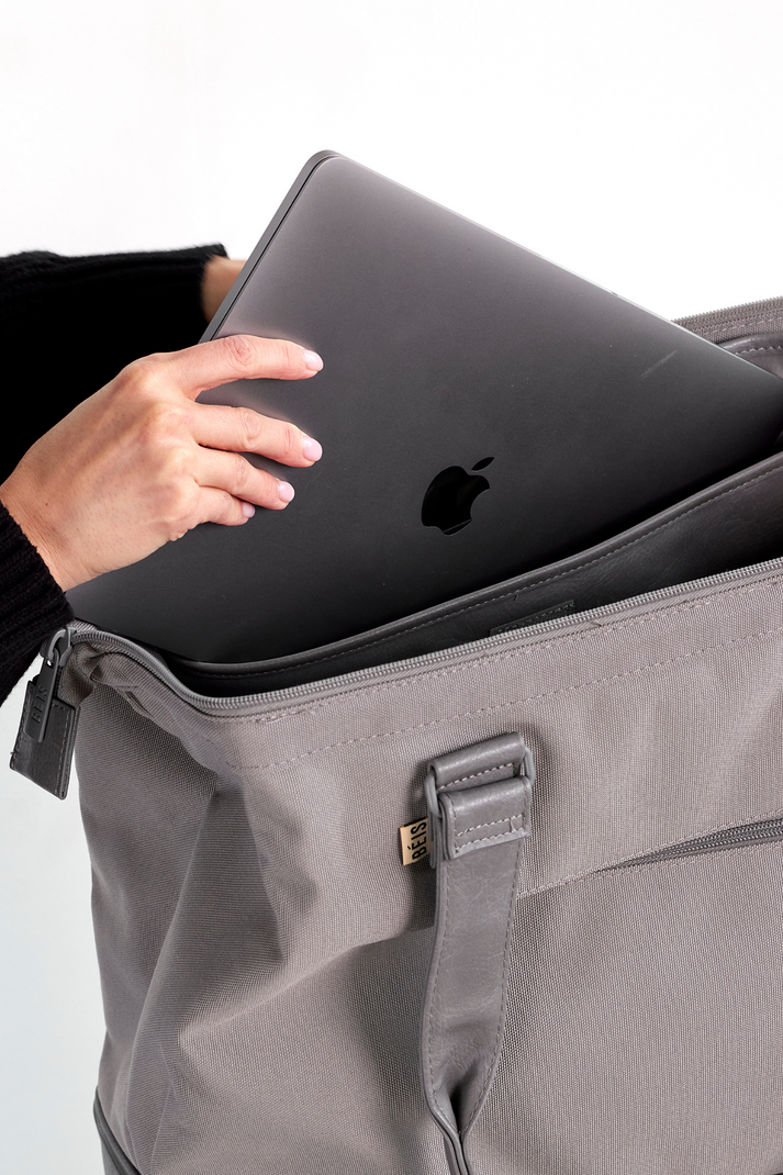 BÉIS 'The Mini Weekender' in Grey - Small Grey Travel Bag & Small ...